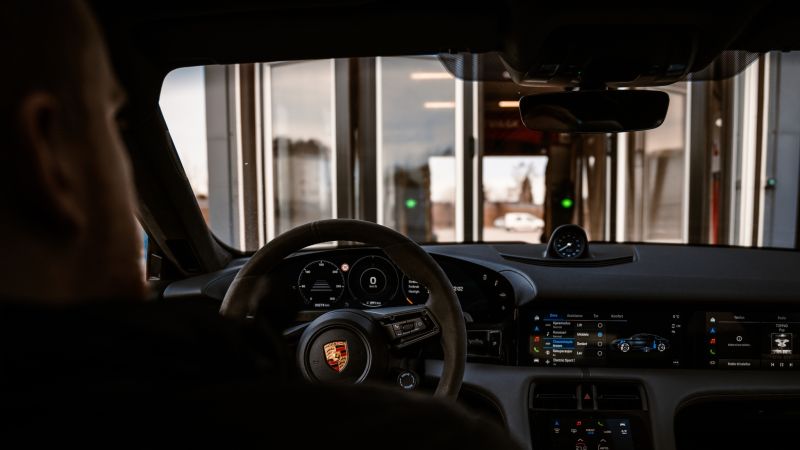 Glitra bilvask - Børsteløs eller premium vask med børster