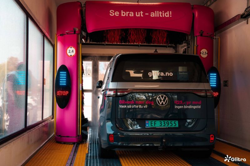 Hos Glitra får du bilvaskabonnement, sånn at du kan se bra ut - alltid ...